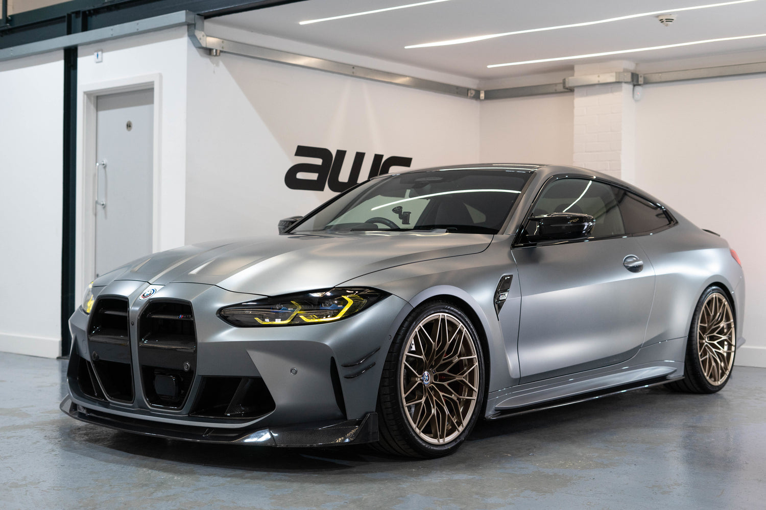 How to convert your car to a matte finish using XPEL Stealth PPF – AWC ...